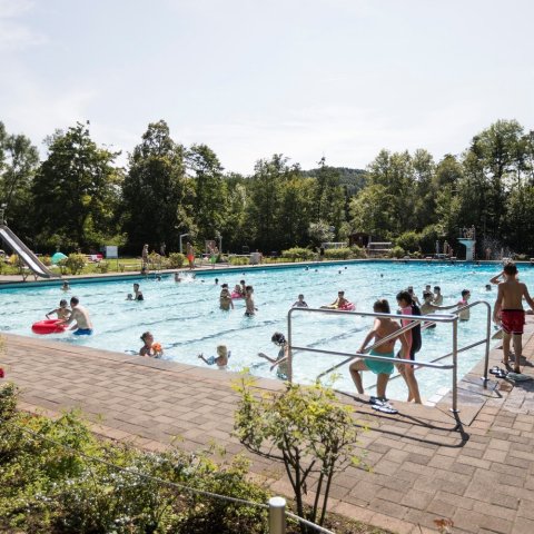 Rosenbad Gemünd | Nationalparkhauptstadt Schleiden | natürlich Eifel